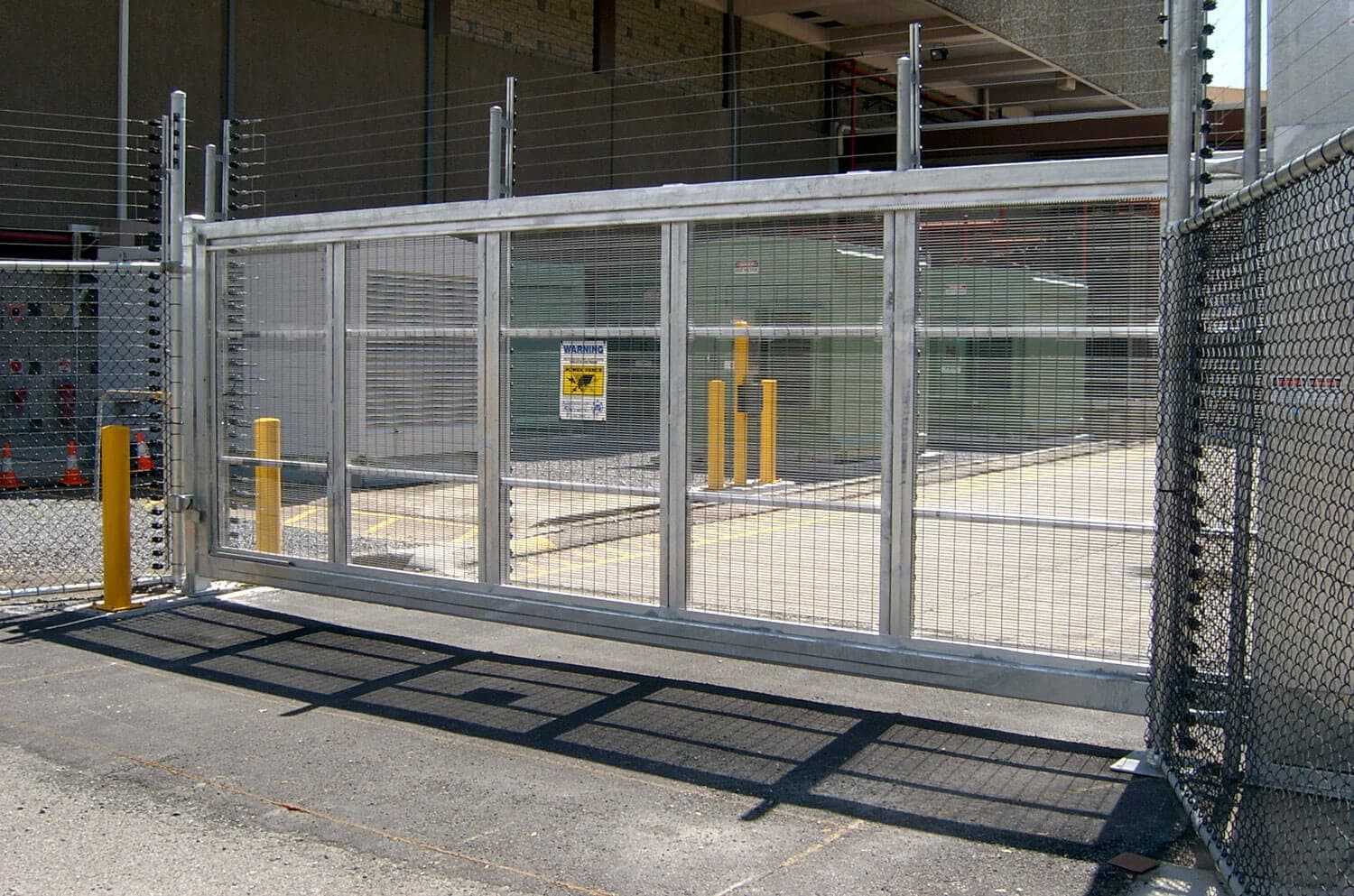 SECUREMAX SLIDING GATES - Gryffin | Australian High-Security Fencing ...